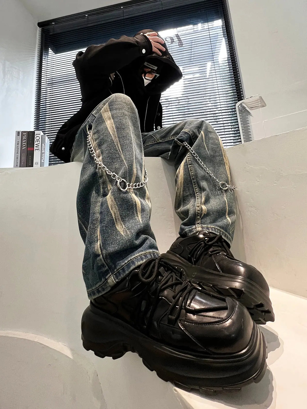 Unisex Shoes for Any Look | ArtsKoreanMan